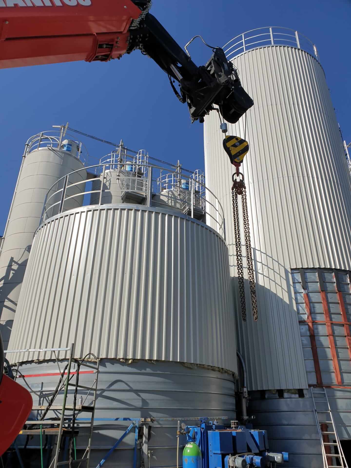 magnelis steel silos - amid starch silo_ food industry_italy_reclaimer